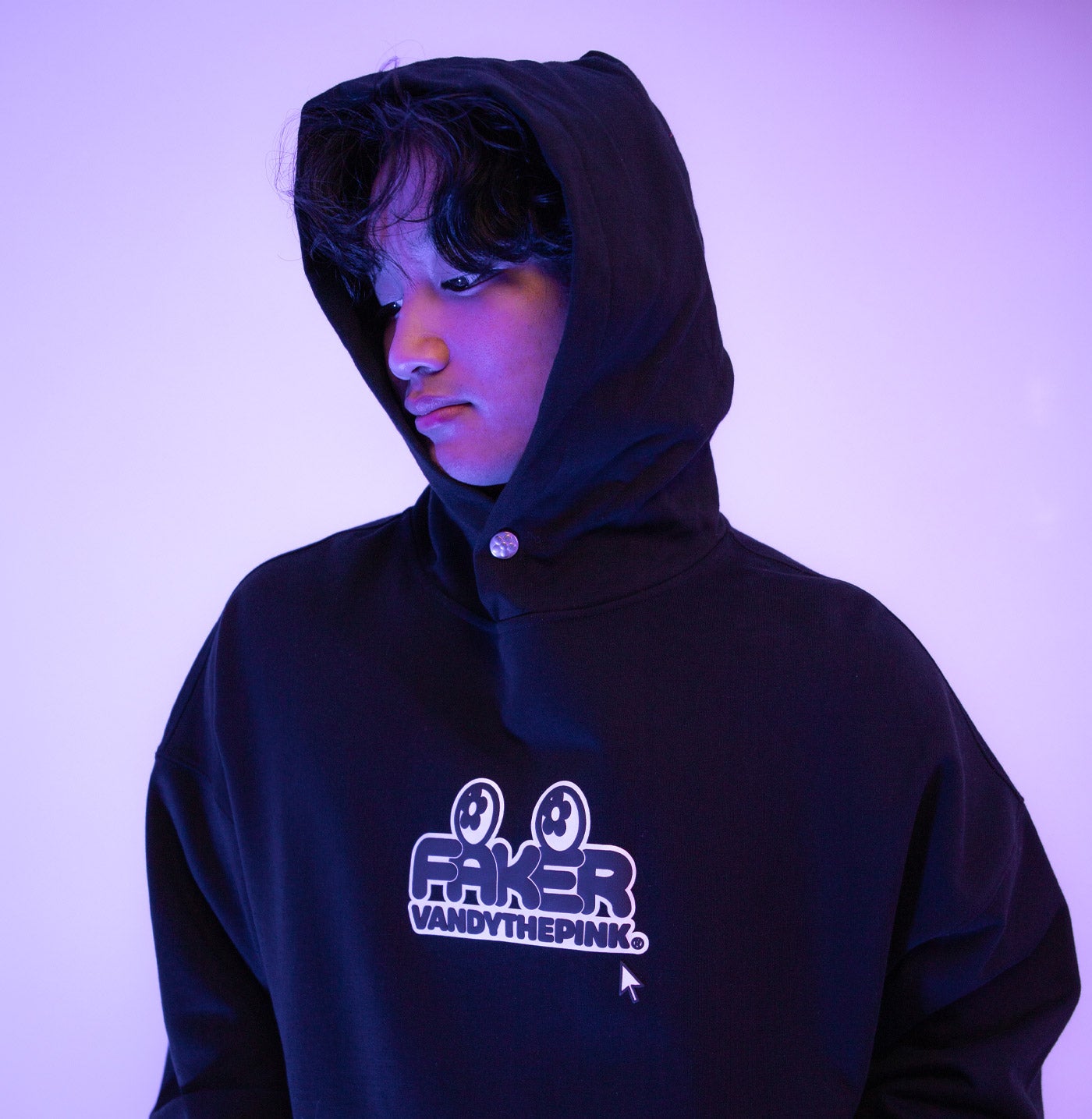 [FAKER X VANDYTHEPINK] Hoodie - Black – T1 Shop